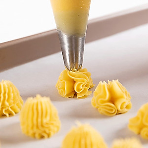 Tumenque 4 Pack Stainless Steel Seamless Piping Icing Tips #9FT 1B 2D 1A, Large Star Piping Nozzle, Cake Decorating Tools for Baker