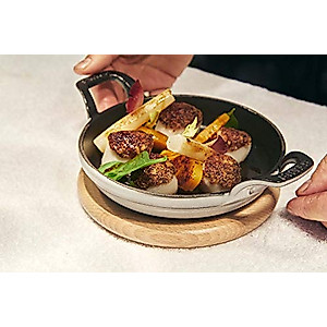 STAUB Oval Magnetic Wood Trivet, 9",Brown