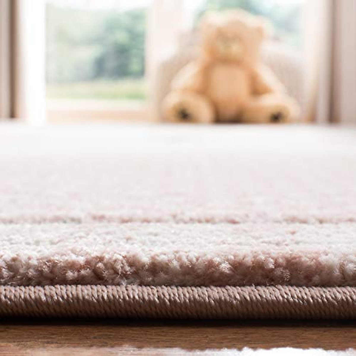 SAFAVIEH Carousel Kids Collection 5'3" x 7'6" Pink / Grey CRK134P Cat Nursery Playroom Area Rug