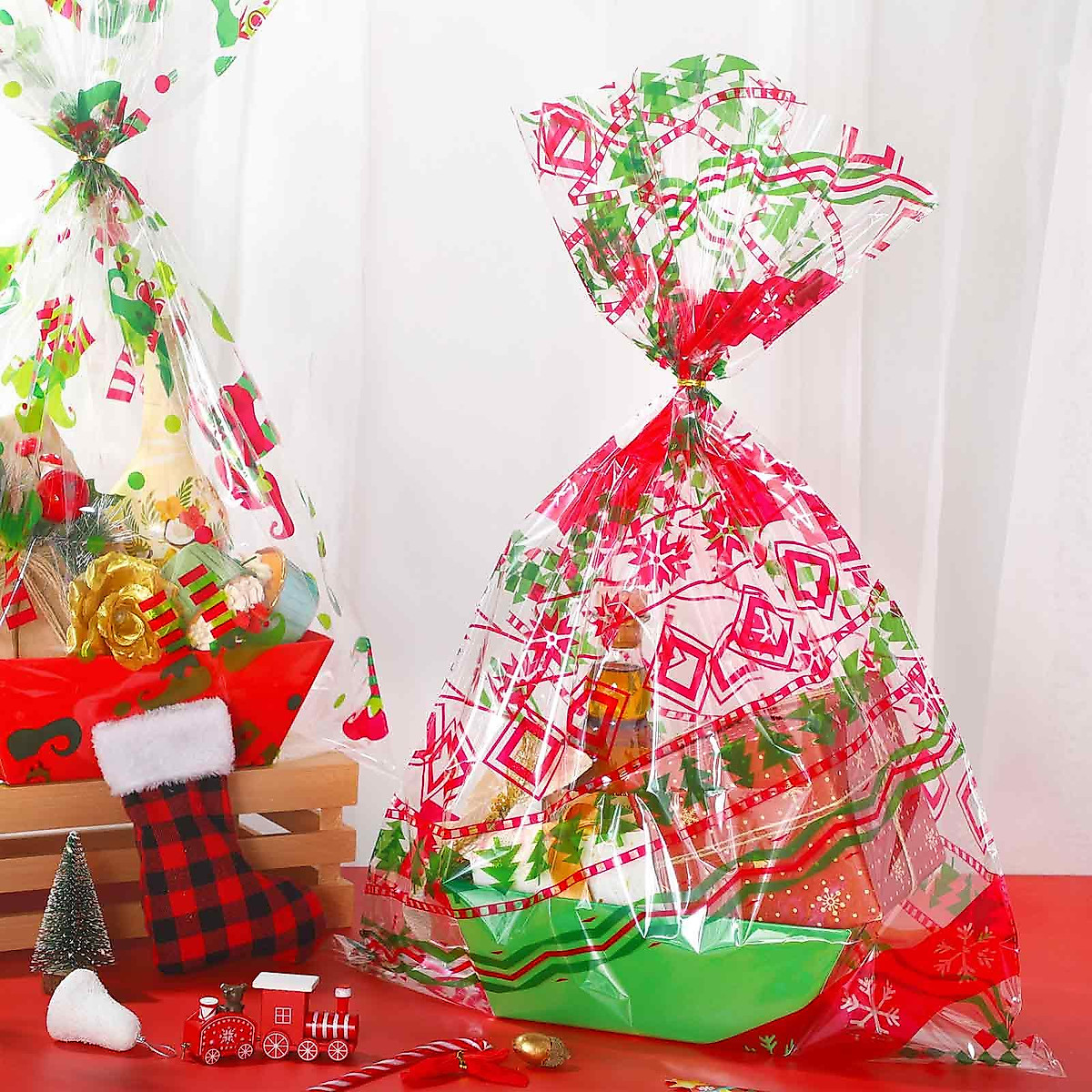 Cholemy 30 Pcs Christmas Large Cellophane Gift Basket Bags 19.7" x 27.6" Xmas Gift Bags Bulk Jumbo Holiday Plastic Gift Wrap Bags with 100 Twist Ties Snowflake Xmas Tree Goody Bags Xmas Party Supply
