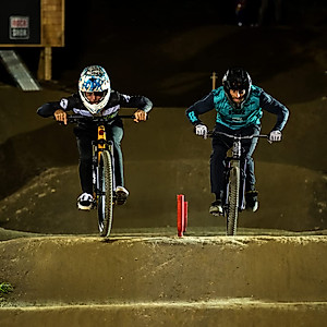 Maxxis Ikon Dual Compound/TR Tire - 27.5in Tanwall, Dual Compound/TR/EXO, 27.5x2.2