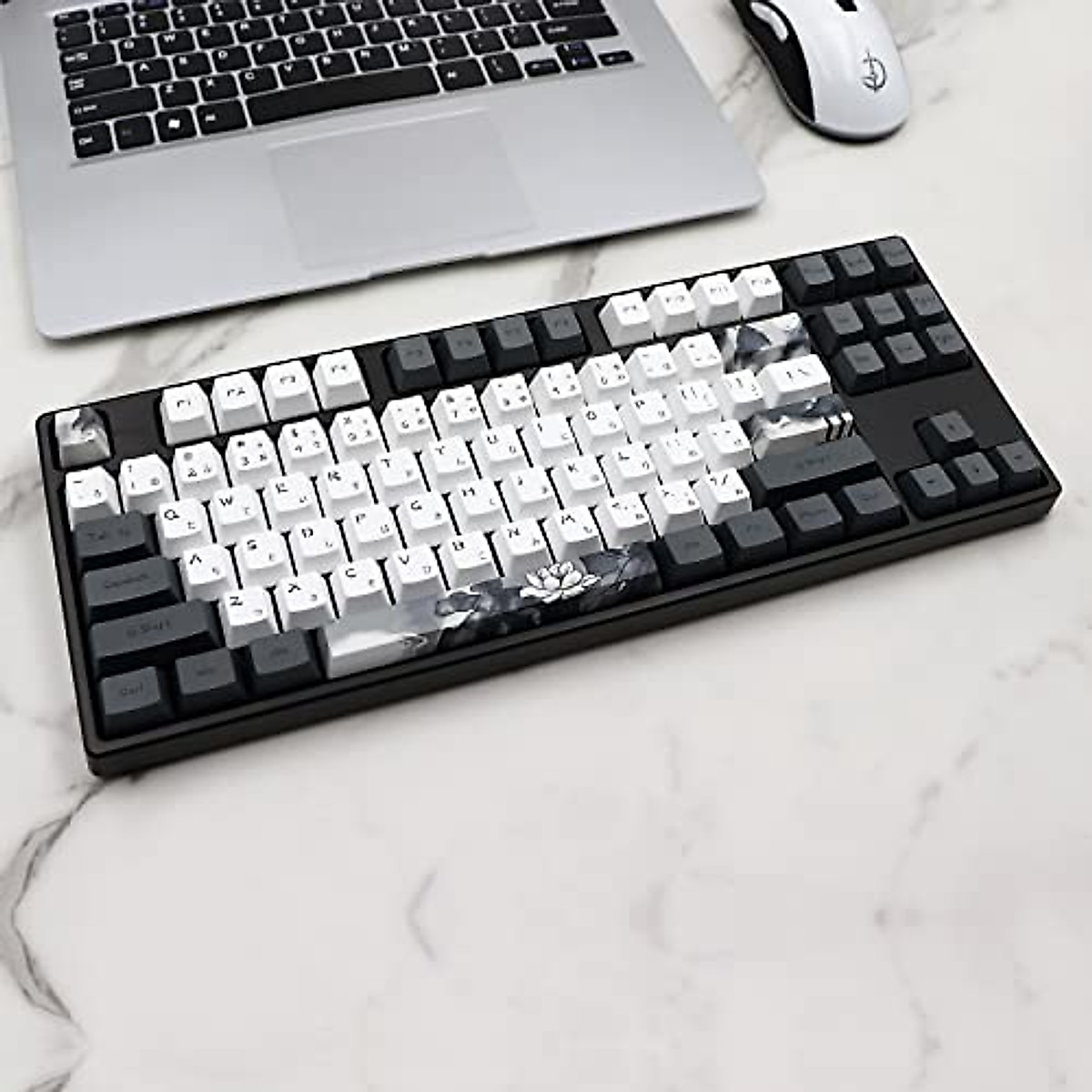 JSJT Ink Lotus Keycaps OEM Profile Japanese Keycaps 140 Keys PBT Dye Sublimation Custom Keycaps Suitable for GK61/64/68/84/87/96/980/104/108 Cherry MX Switch ANSI/ISO Layout Mechanical Keyboards