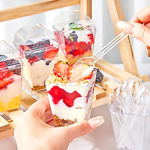 TOFLEN 50 Pack 5 oz Mini Dessert Cups with Lids and Spoons, Square Clear Plastic Dessert Shooters Party Serving Tumbler Cups for Parfait Appetizers & Dessert Shot Glasses (Dome)