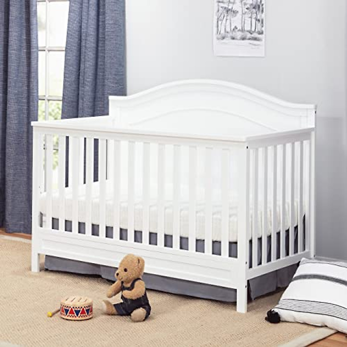 DaVinci Charlie 4-in-1 Convertible Crib in White, Greenguard Gold Certified