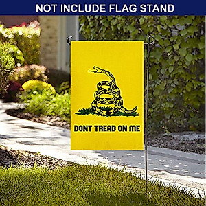 Shmbada Gadsden Don't Tread on Me Burlap Garden Flag, Double Sided Premium Material, Seasonal Outdoor Banner Decorative Small Flags for Home House Yard Lawn Patio, 12.5 x 18.5 Inch