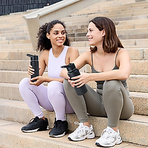 Kerilyn Stainless Steel Water bottle with Straw & Wide Mouth Lid, Wide Rotating Handle, 32oz Double Wall Vacuum Insulated Water Bottle Leak Proof, BPA Free, Keep Cold and Hot, 32oz, Black