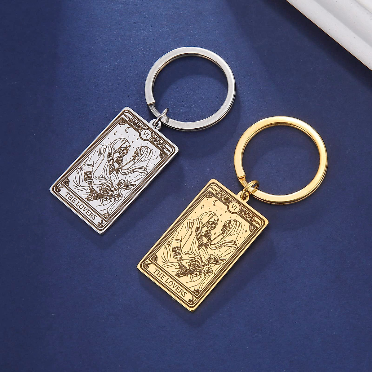 TEAMER Skeleton Tarot Cards Keychains Stainless Steel Amulet Marigold Tarot Card Major Arcana Keyring for Keys Cars Bags (Steel Color-THE LOVERS)