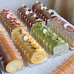 HLCM Silicone Swiss Roll Cake Mat - 2Pcs Silicone Baking Mat, Jelly Roll Pan, Non-Stick Silicone Mat with Lip, Easy to Clean Silicone Pastry Mat, Great for Swiss Roll, Pastry, Jelly, Cookies (Red)