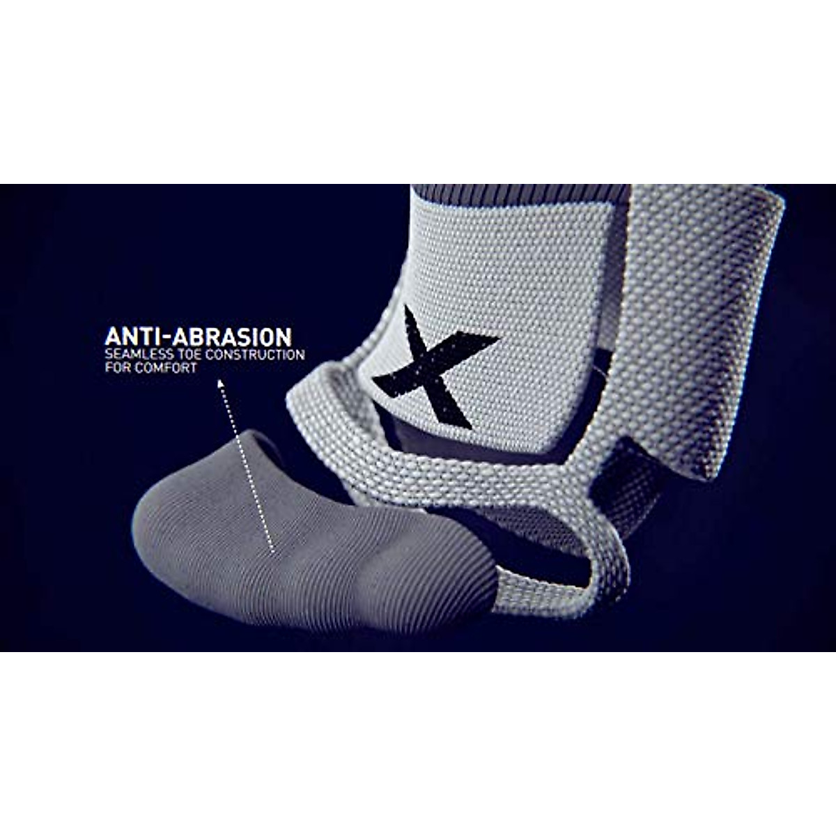 2XU Womens Vectr Full Length Socks, Titanium/Black, 7-8 US