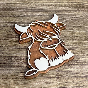 Hyturtle Highland Cow Christmas Ornament Gifts for Cow Lover - Highland Cow Christmas Wood Ornament - Cute Farm Animal Lover Gifts for Women, Girls On Birthday - Xmas Tree Hanging Decoration