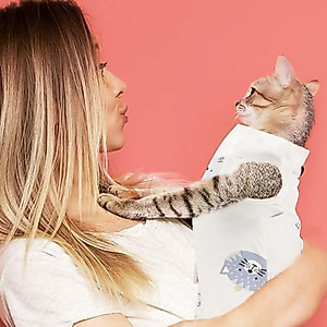 WLLHYF Cat Surgery Recovery Suit, Breathable Kitten Onesie Full Bodysuit Clothes, Post Neuter Surgery Spay Cone Anti Licking, Abdominal Wound Protector for Small Male Female Pets (Large)