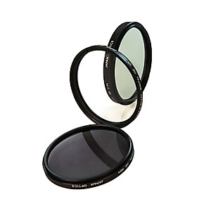 CamDesign 72MM Professional High Definition Lens Filter Accessory Kit for CANON (EF 35mm f/1.4L, EF 85mm f/1.2L II, EF 135mm f/2L), NIKON (85mm f/1.4, 18 200mm f/3.5 5.6G) Lenses - Includes HD Filter Kit (UV, CPL, ND4) + Tri-fold Velcro closure wallet sty