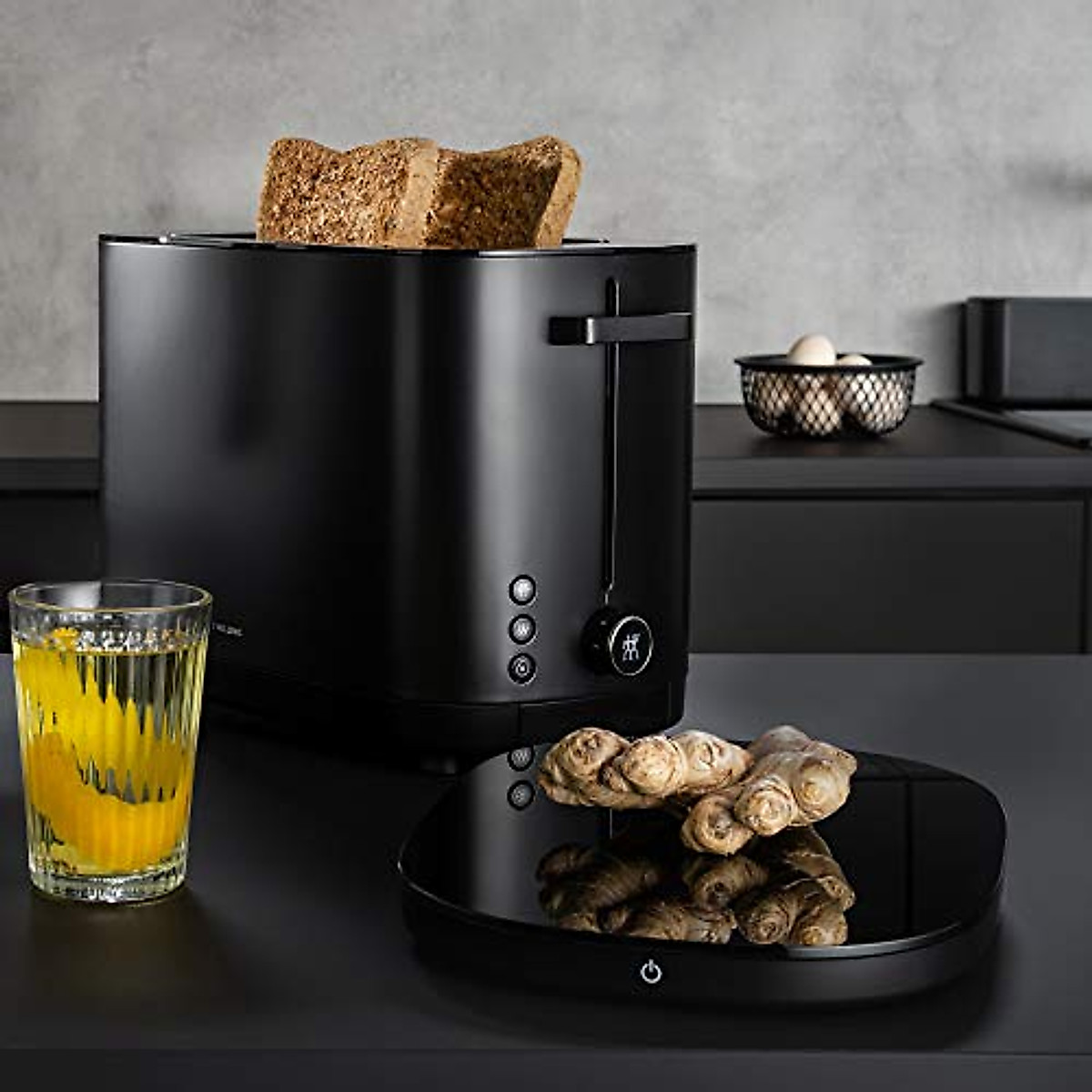 ZWILLING Enfinigy Digital Kitchen Food Scale, Max weight 22lbs, Grams & Ounces, .1-gram Accuracy, Black