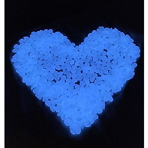 TR318 Glow in The Dark Garden Pebbles Stone for Walkway Yard and Decor DIY Decorative Gravel Stones in Blue(100PCS)