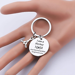 FUSTMW Hockey Mom Gifts Hockey Keychain I am a Hockey MOM Jewelry Hockey Mom Charm for Hockey Players Gifts (silver)