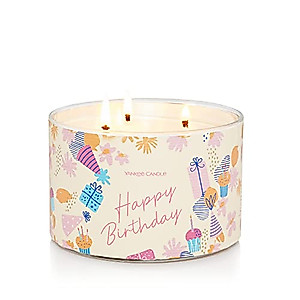 Yankee Candle 3-Wick Candle, Vanilla Cupcake, 18 oz