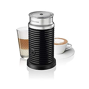 Nespresso Vertuo Next Deluxe Coffee and Espresso Maker by De’Longhi, Pure Chrome with Aeroccino Milk Frother,1.1 liter , Black