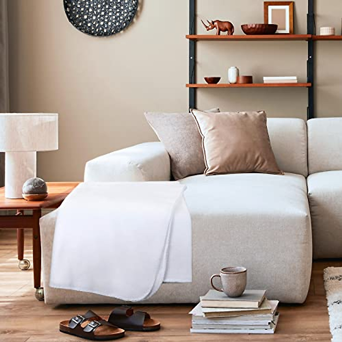 25 Pack Fleece Blanket Bulk 50 x 60 Inch Warm Cozy Fleece Blankets Soft Lightweight Fleece Throw Blankets for Bed Couch Sofa Home Office Wedding Gifts Travel Camping Suitable for 4 Seasons (White)