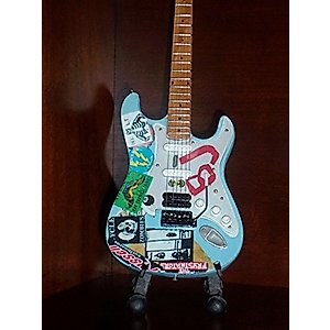 Mini BJ Guitar For G-R-E-E-N D-A-Y BILLIE JOE ARMSTRONG Display GIFT