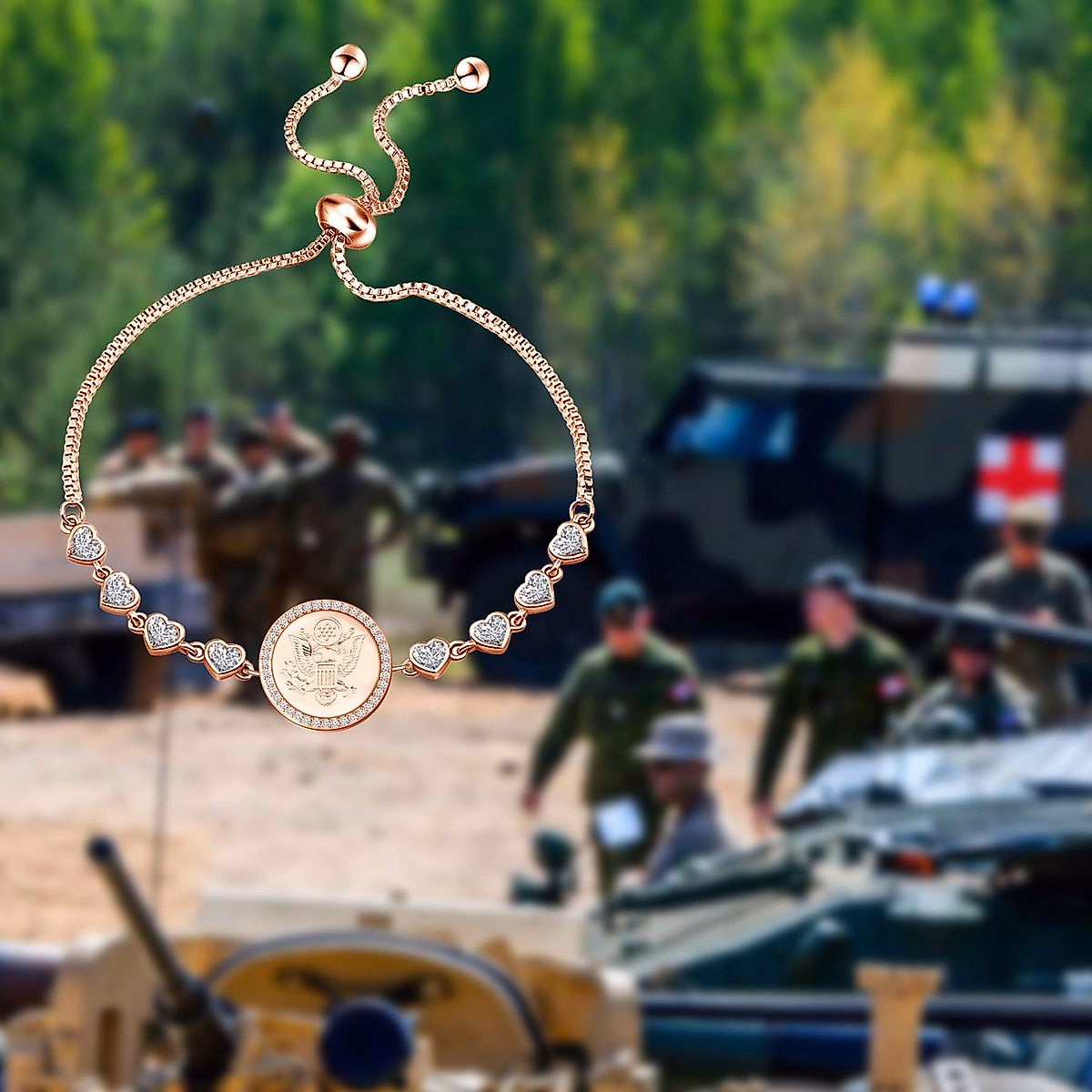 LQRI United States Army Gift US Army Medal Charm Bracelet Military Jewelry Army Mom Gift Army Wife Gift Military Deployment Gift For Women(B United States Army)