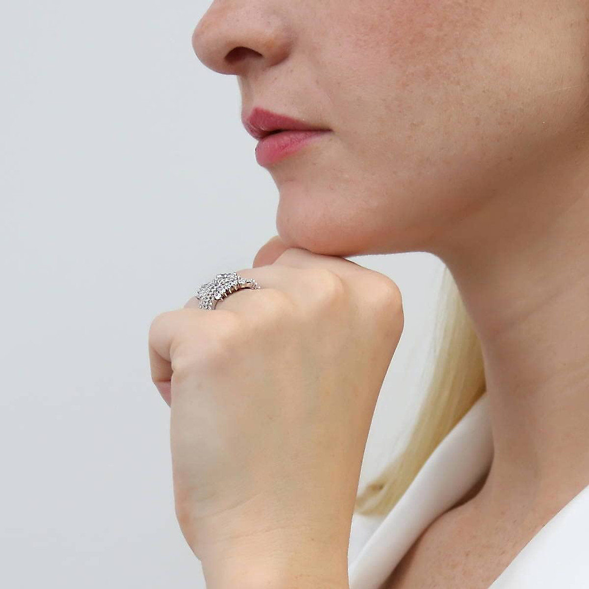 BERRICLE Sterling Silver Halo Wedding Engagement Rings Pear Cut Cubic Zirconia CZ Split Shank Ring Set for Women, Rhodium Plated Size 6