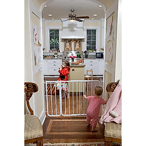 Cardinal Gates MG15 Auto-Lock Baby Gate - Adjustable Indoor Dog Gate - Aluminum Safety Gate for Kids & Pets - 26.5 to 40.5 Inches Wide - White