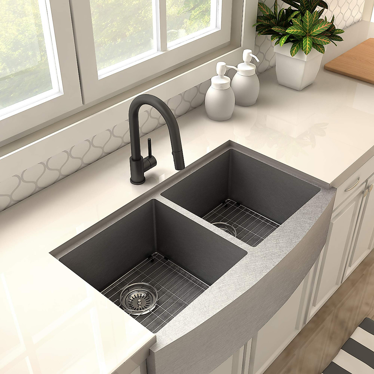 ZLINE Dante Kitchen Faucet in Electric Black Matte (11-0130-EMB)