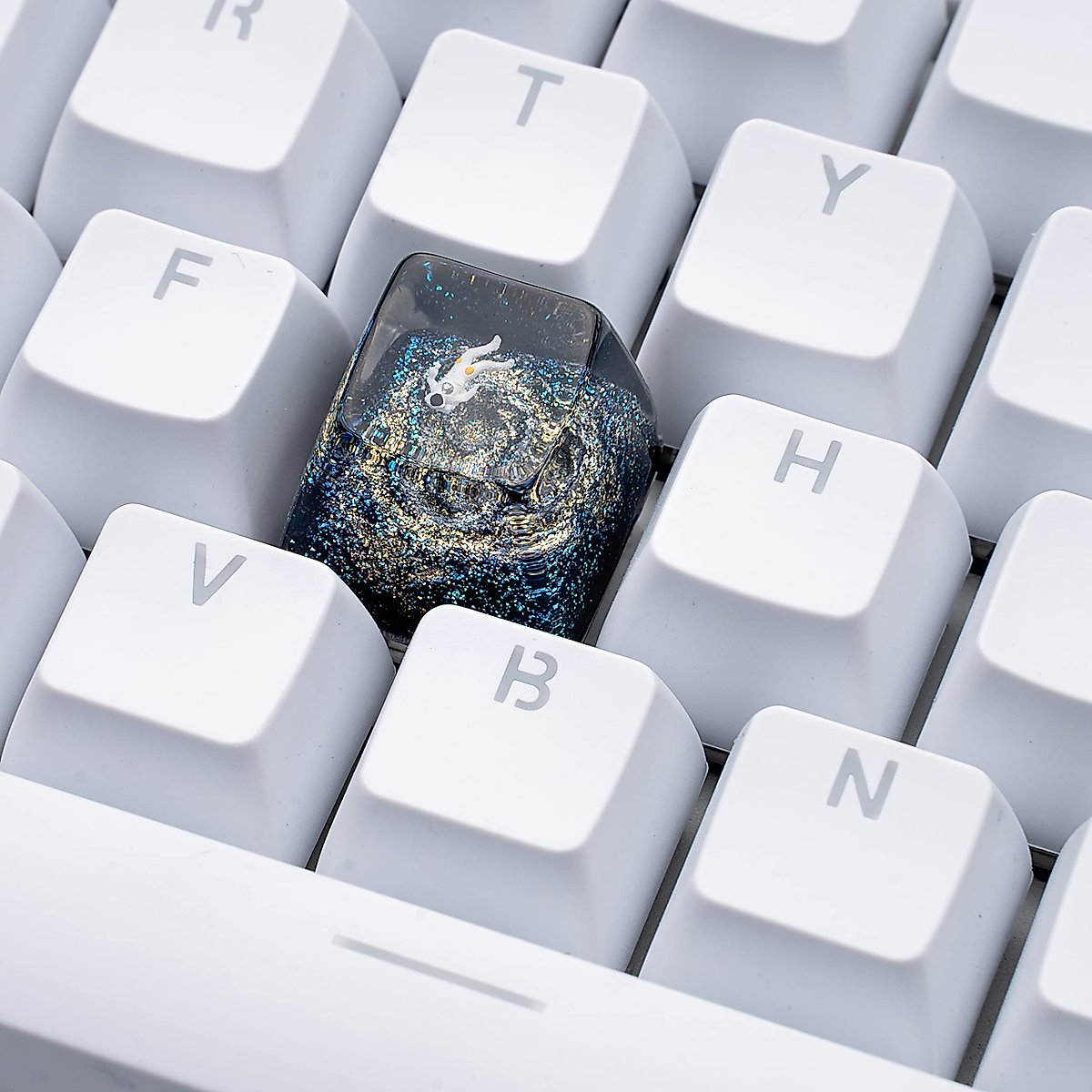 Ocean Key Artisan Keycap for DIY Replacement Handmade Resin Keycap Interstellar Resin Keycap for Switch Gaming, Cherry MX Mechanical Keyboards (Yellow)