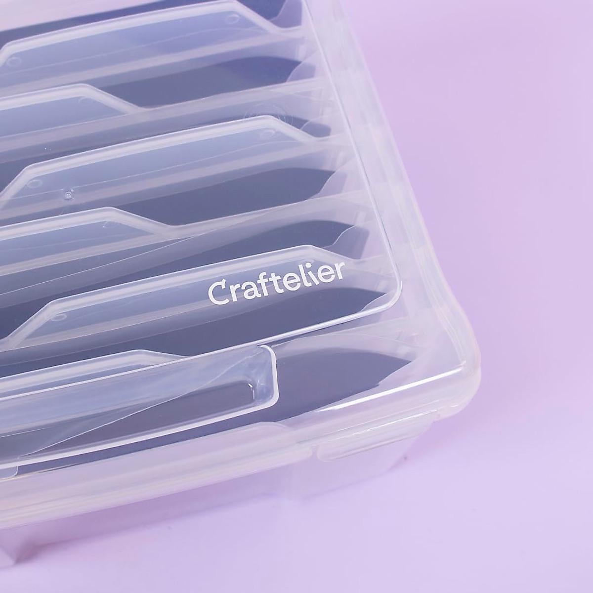 Craftelier - Die and Stamp Storage Box | Includes 6 Dividers, 7 Envelopes and 7 Magnetic Sheets | Size Approx. 26.67 x 22.86 x 19.05 cm (10.5" x 9" x 7.5") - Transparent Colour