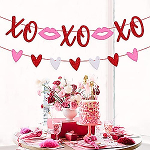 XOXO Banner for Valentine's Day Romantic Anniversary Engagement Wedding Bridal Shower Proposal Kiss Me Love Heart Garland Party Supplies Sparkle Glitter Decorations