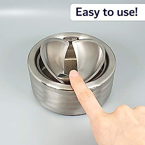 Grooved Silver Classic Metal Ashtray with a Lid for Cigarettes - Windproof Outdoor Ashtrays Can Patio Outdoor Indoor Decorative Fancy Ash Tray