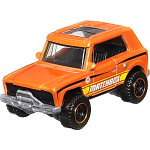 Matchbox Adventure Variety Pack of 12 Die-Cast 1:64 Scale Trucks, Off-Road Cars & SUVs, Rescue Vehicles & Jeeps, Toy for Kids 3 Years Old & Older