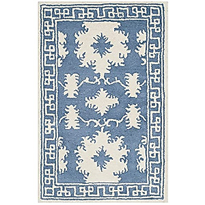 SAFAVIEH Bella Collection 2'6" x 4' Blue/Ivory BEL132A Handmade Premium Wool Accent Rug