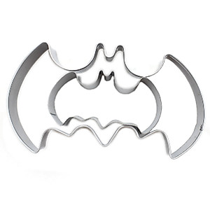 HAZOULEN Bat Shape Halloween Cookie Cutter, Set of 3, Assorted Sizes