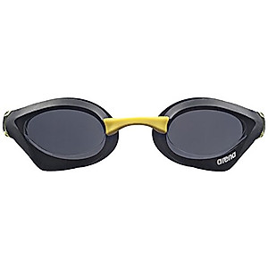 arena Cobra Core Swim Goggles for Men and Women, Smoke-Black, Standard Non-Mirror