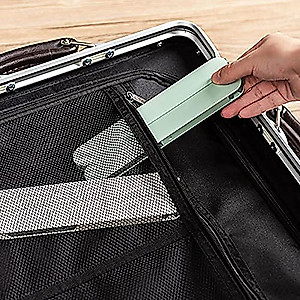 XINGWANG 4-Piece Portable Folding Travel Hanger, Outdoor Drying Rack with Clip, Travel Goods