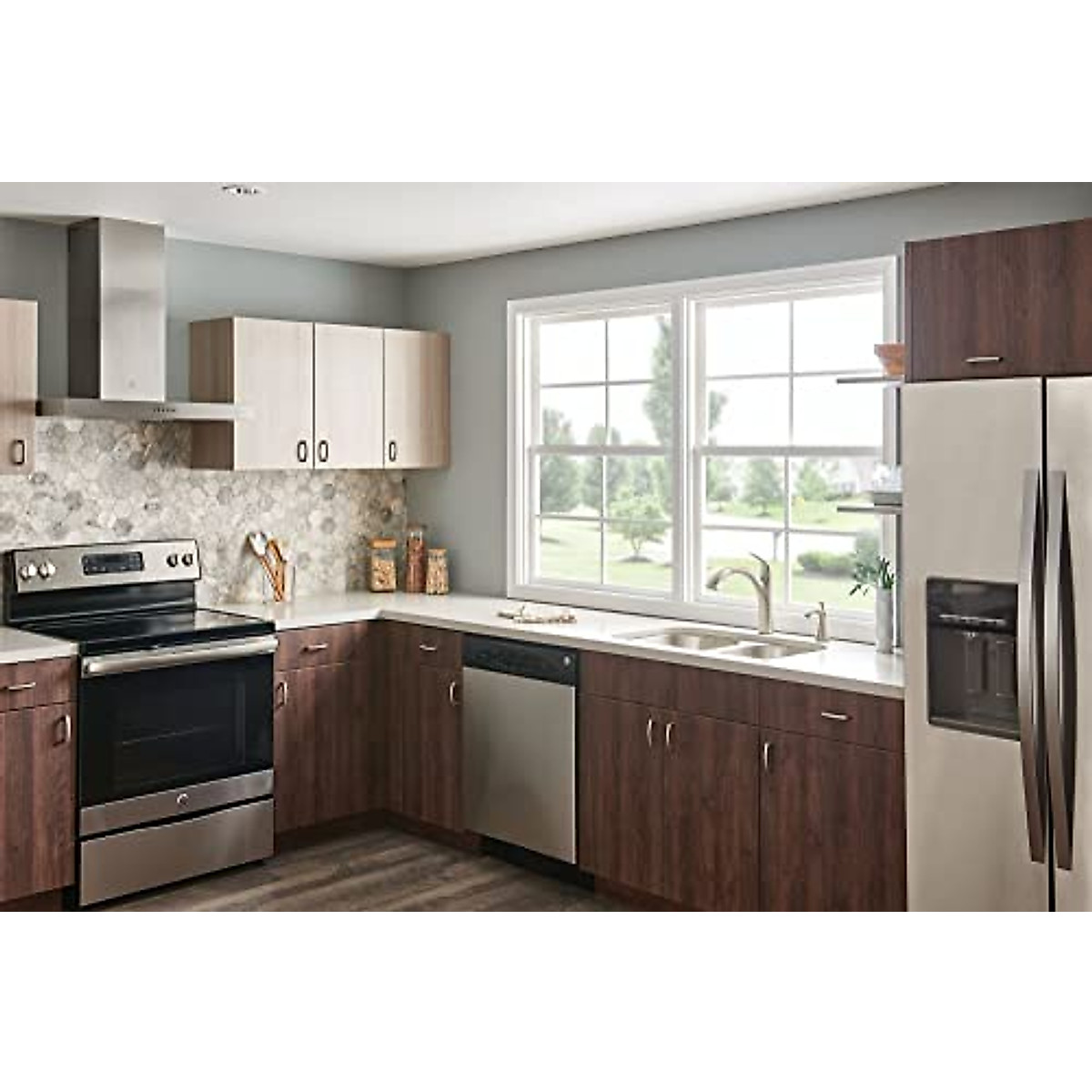 Moen Camerist Spot Resist Stainless One-Handle Kitchen Faucet with Pullout Spray Head, Featuring Power Clean and Reflex Docking System, 7545SRS, 0.375