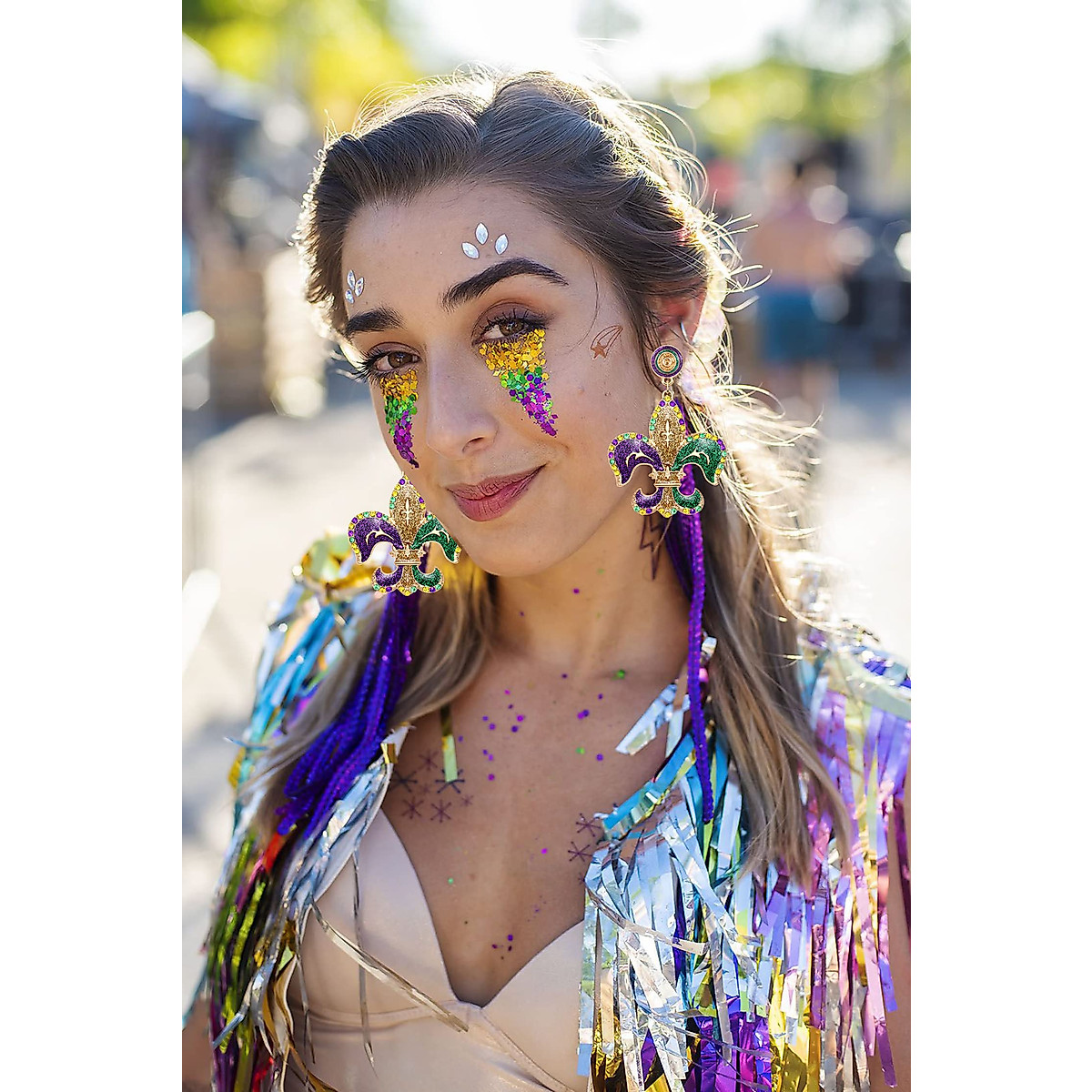 Mardi Gras Earrings Glitter Fleur De Lis Mask Dangle Earrings Sparkly Rhinestone Bead Happy MARDI GRAS Skull Dangling Earrings Hypoallergenic Carnival Parade Party Festive Earrings Jewelry for Mardi