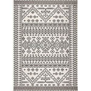 nuLOOM Kandace Tribal Indoor/Outdoor Area Rug, 5' 3" x 7' 6", Ivory