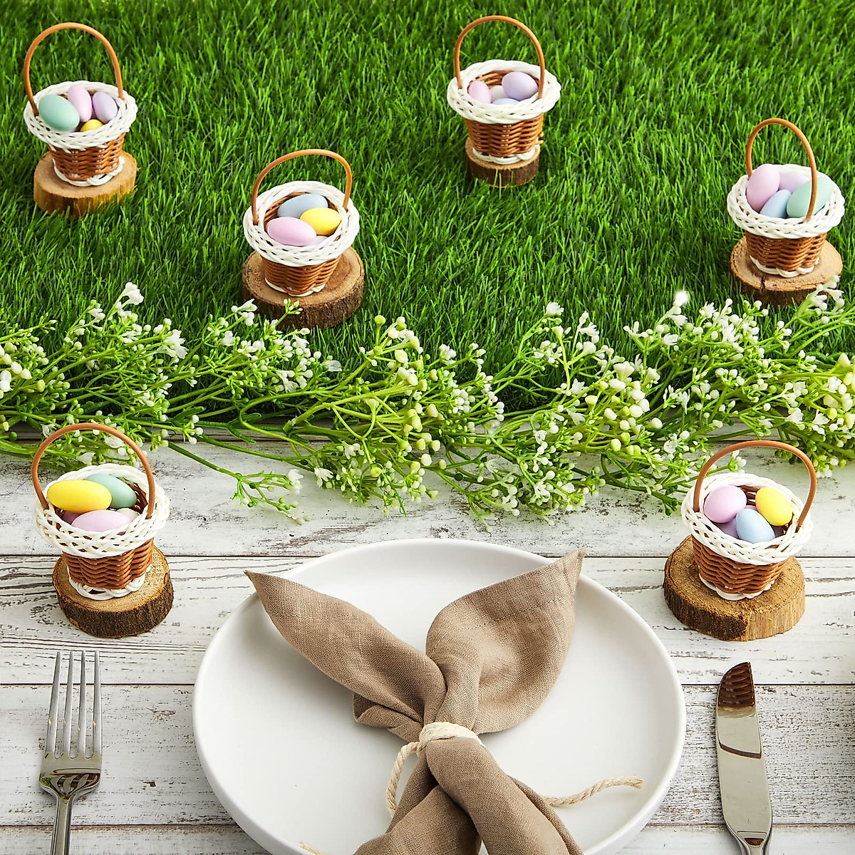 Juvale 24 Pack Mini Woven Baskets with Handles - Bulk Miniature Baskets for School Projects, Mini Wicker Baskets for Party Favors, Tiny Baskets for Crafts, Picnic - 2x3 inch