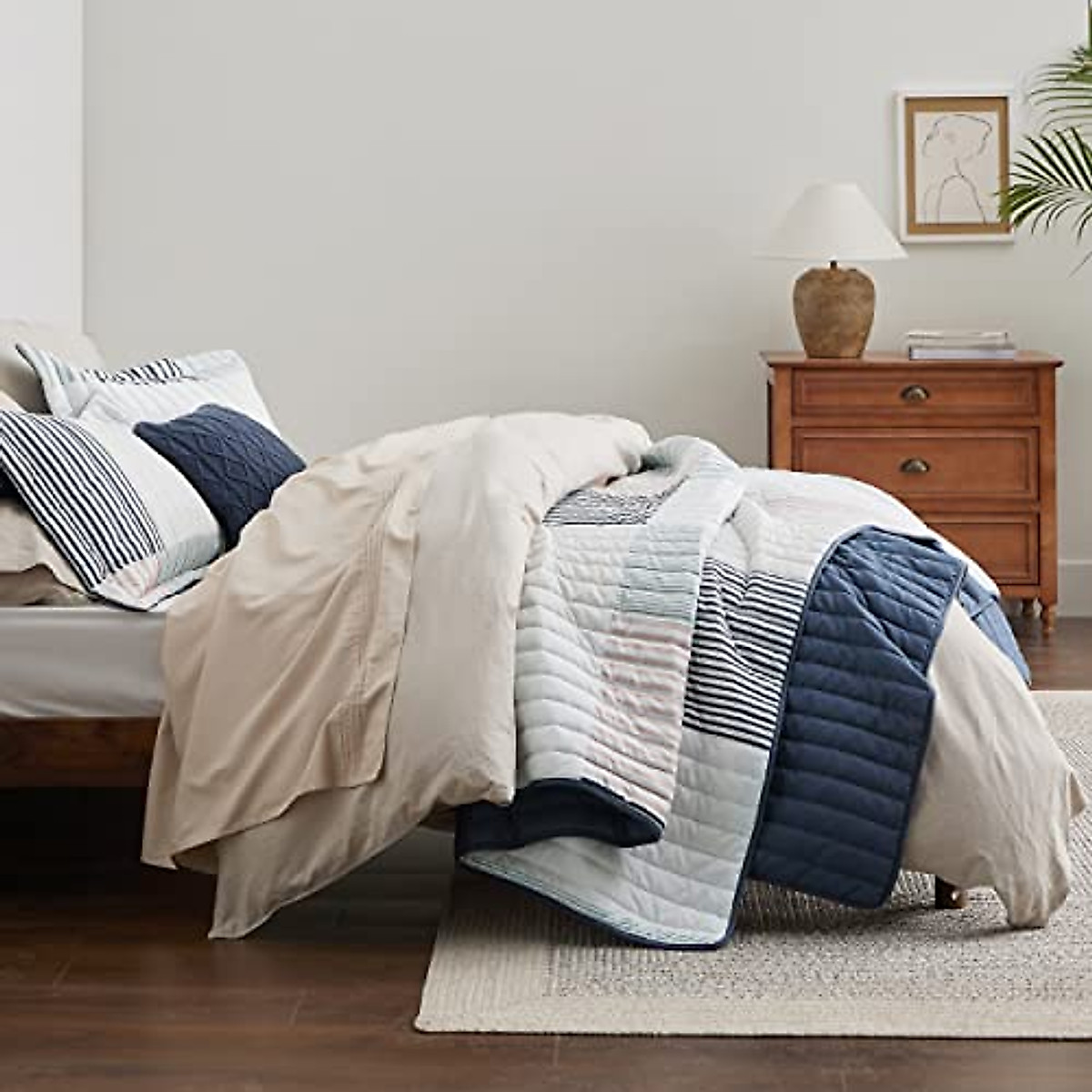 Bedsure Queen Size Patchwork Quilt Set & Navy Cotton Duvet Cover, Reversible Summer Lightweight Bedspread Coverlet Set and 100% Cotton Waffle Weave Navy Blue Duvet Coverwith 2 Pillow Shams
