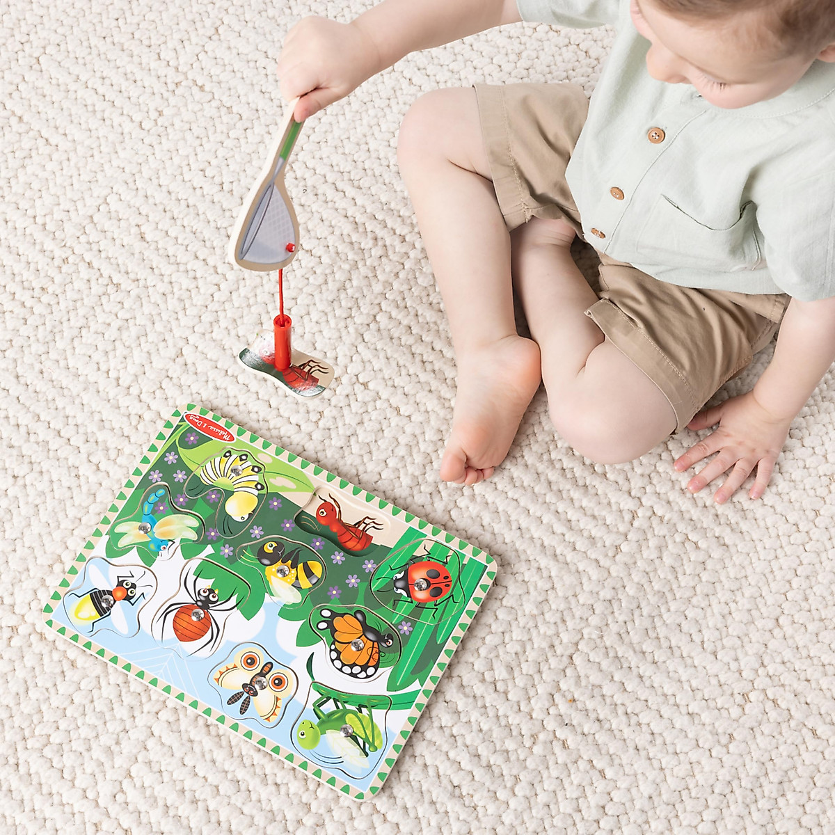 Melissa & Doug Magnetic Wooden Bug-Catching Puzzle Game (10 pcs)