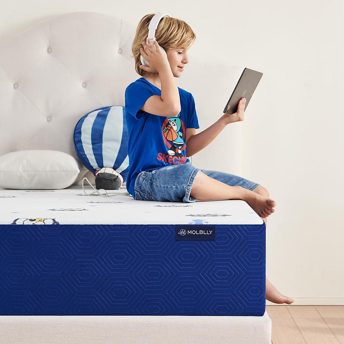 Molblly Full Mattress, 6 inch Gel Memory Foam Mattress with CertiPUR-US Bed Mattress in a Box for Sleep Cooler & Pressure Relief, 75"x54", Full Size