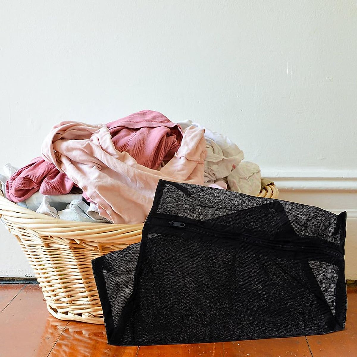 8Pcs Mesh Laundry Bags Travel Storage Clothes Organizing Bag with Zippers Washing Bags for Underwear Lingerie Bras Hosiery Socks