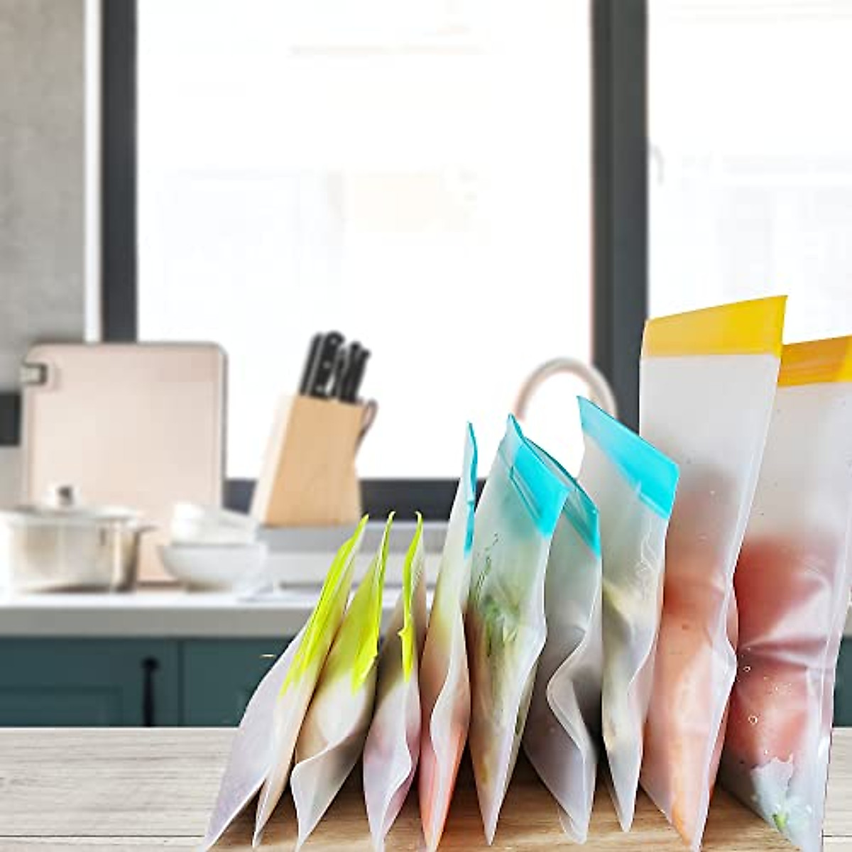 Reusable Food Storage Bags - 10pack BPA FREE Ziplock/Freezer Bags(2 Reusable Gallon Bags & 4 Sandwich Bags & 4 Snack Bags) EXTRA THICK Leakproof Silicone Lunch Bag for Food Meat Fruit Veggies