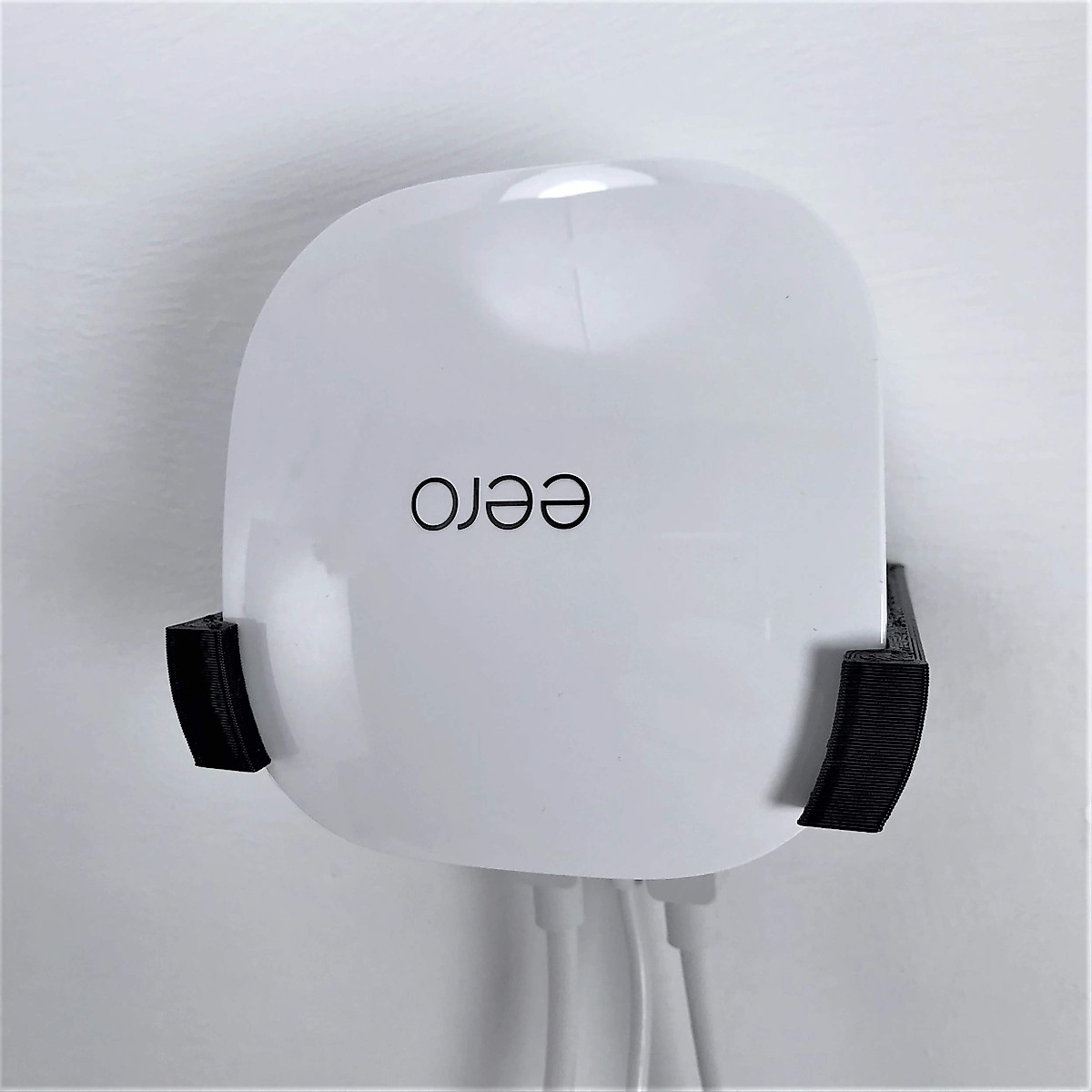 Wall Mount Bracket Holder for Eero Mesh Wi-Fi Router/Extender Holster Style Black