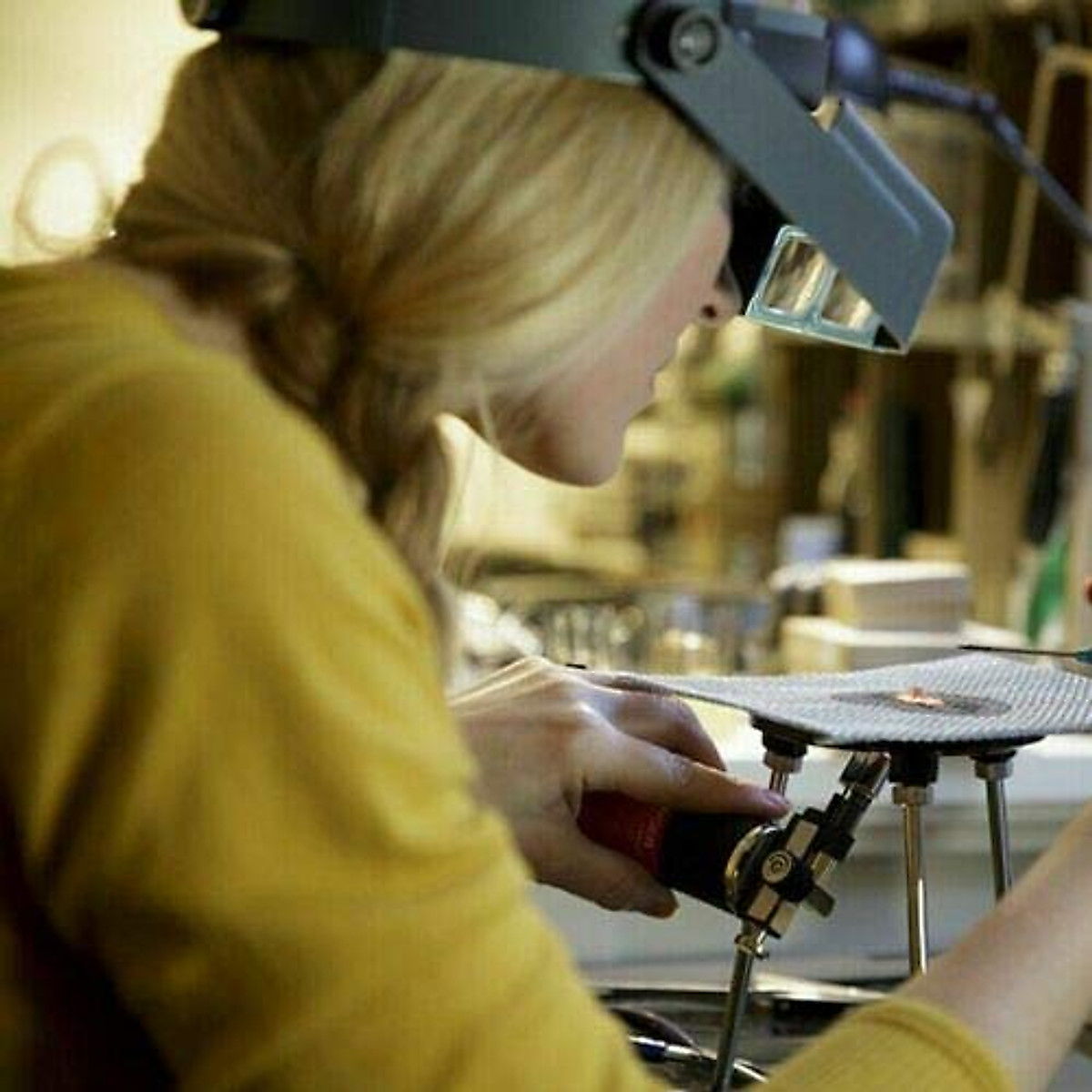 Headband Magnifier Binocular Magnifying Glass Jewelry Magnifiers Double Lens with Lens -1.5X 2X 2.5X 3.5X Magnification, Reading Magnifier Glasses Watchmaking Binocular Magnifier Watch Repair Tool