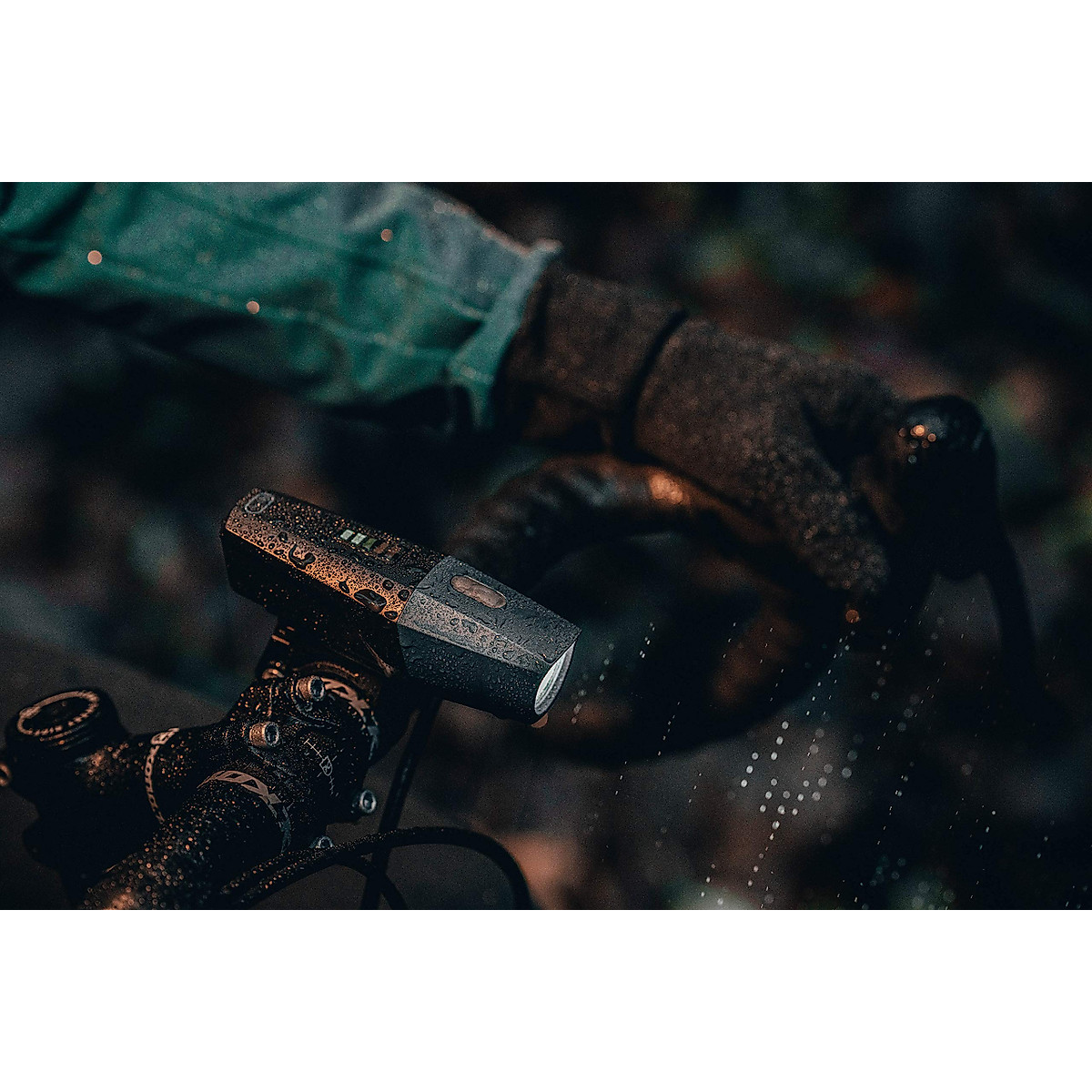 Portland Design Works | Lars Rover Power 850 | USB Rechargeable Bicycle Headlight with Battery Meter