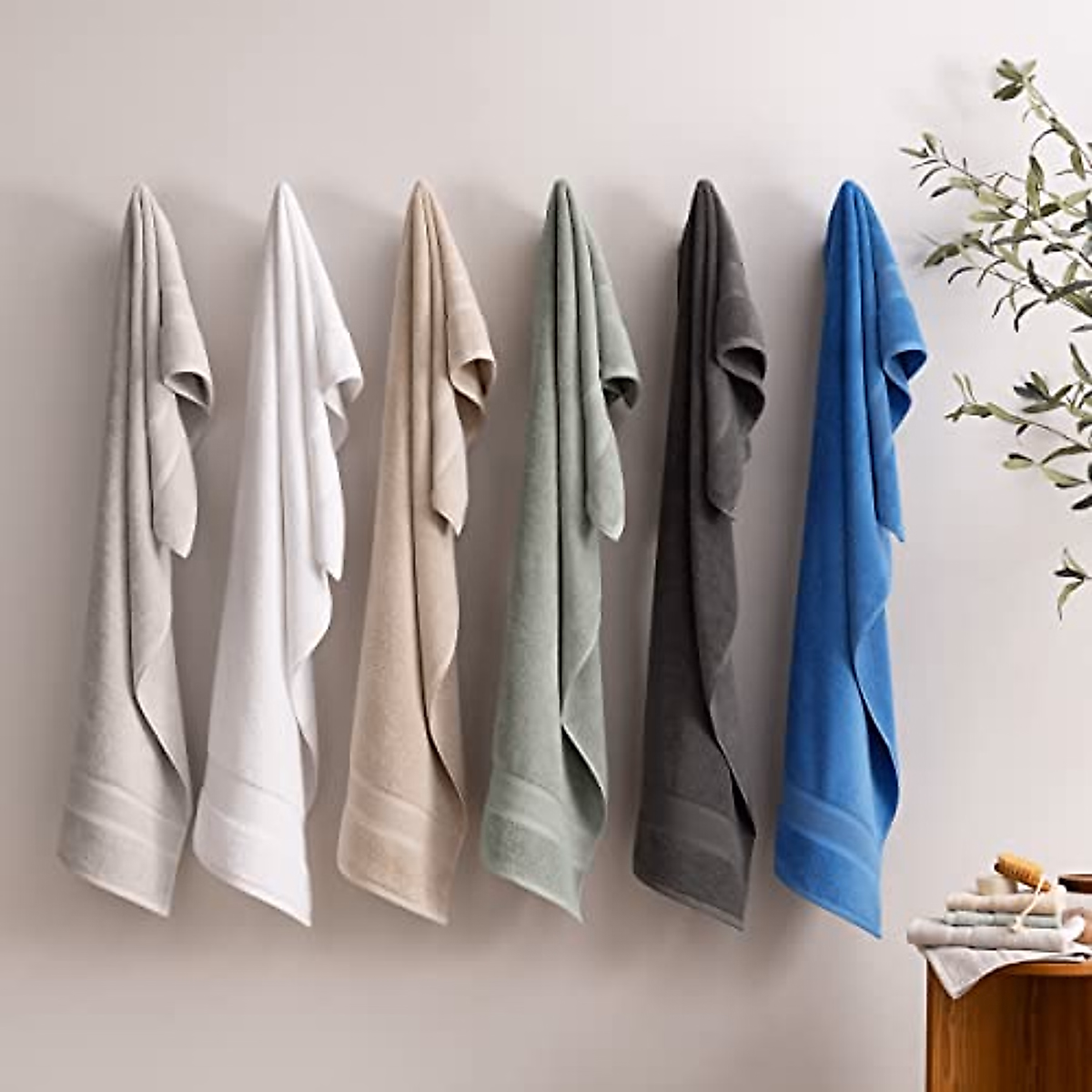 Aston & Arden Recycled Solid Turkish Hand Towels - (Set of 4) Soft & Absorbent Eco-Friendly Aegean Cotton Blend, 600 GSM, Decorative Towel for Bathroom, Home, Hotel, and Salon, Pearl White