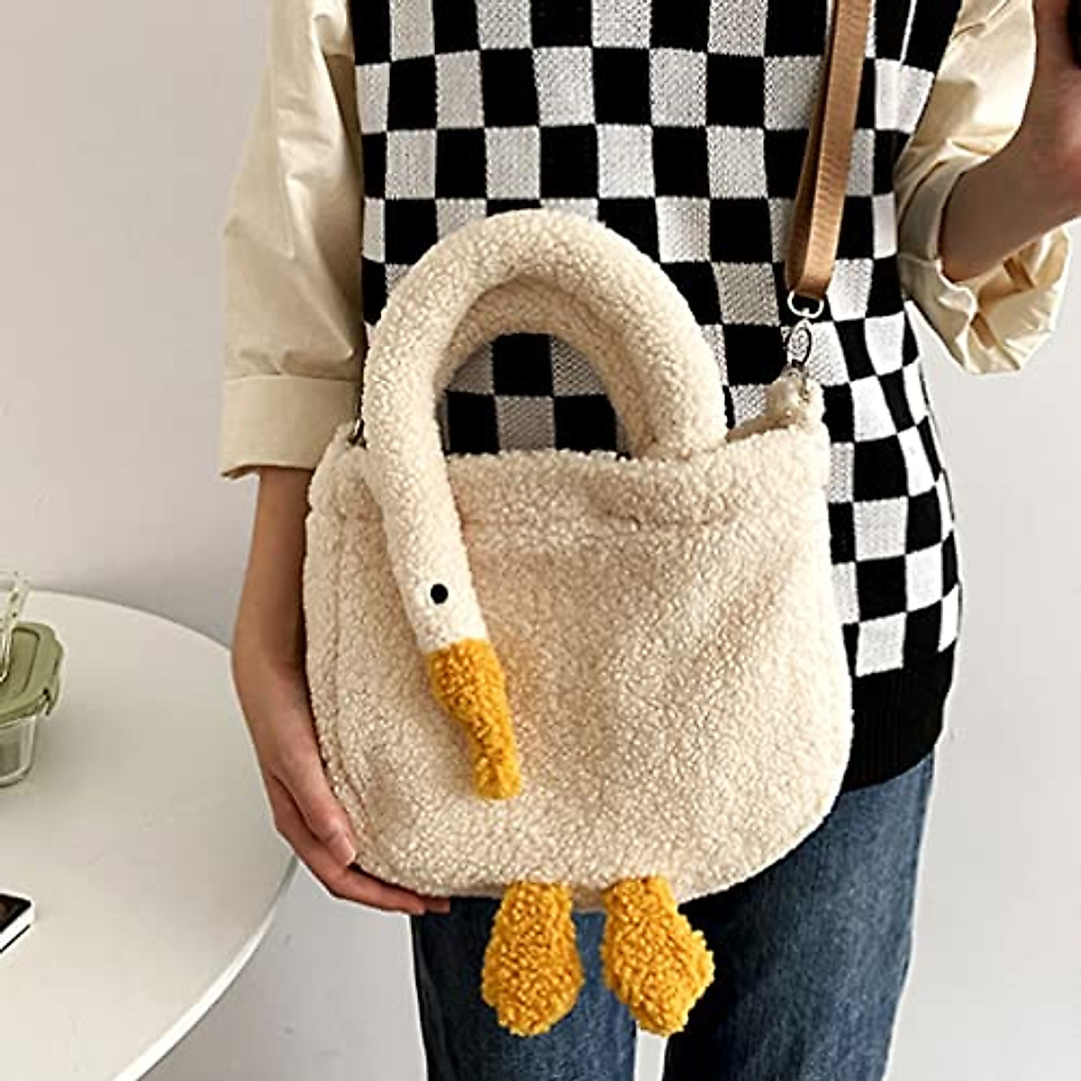 CALLARON Cute Plush Goose Bag Funny Novelty Goose Purse Plush Shoulder Bag Large Tote Handbag Purse Faux Fur Shopping Dating Bag